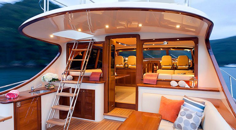 Helm Seats And Luxury Boat Chairs | STIDD Ergonomic Marine Seating